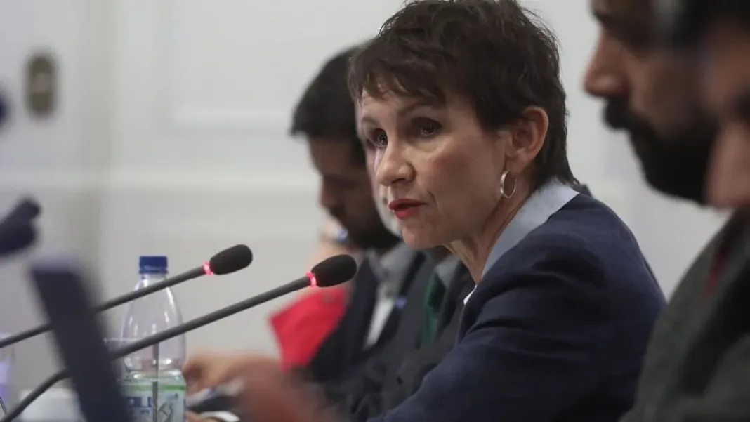 Carolina Tohá critica la situación de las izquierdas y el ascenso de la ...