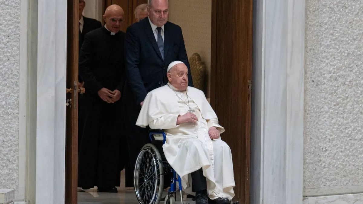 El estado de salud del Papa Francisco se complica tras una crisis respiratoria y diagnóstico de ...